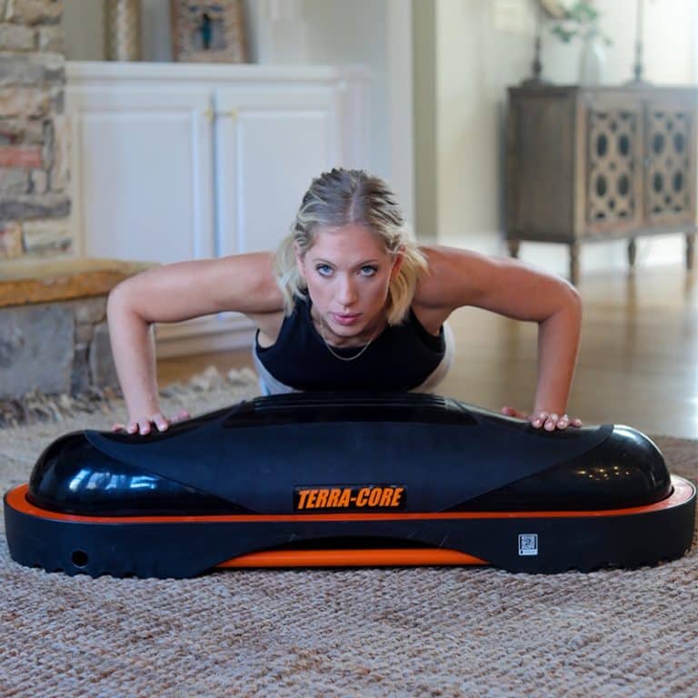 VICORE FITNESS TERRA CORE MULTI TRAINER SURFACE - Johnson Fitness